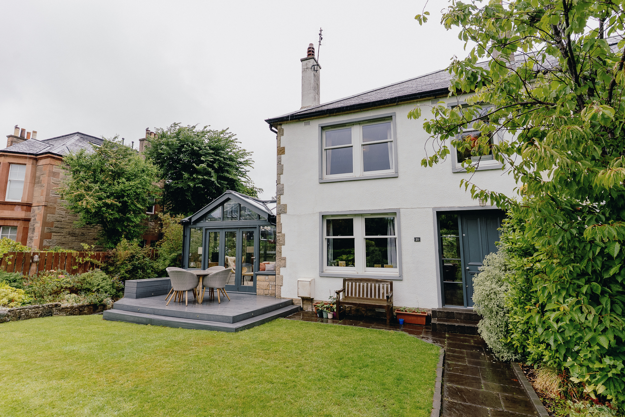 Niksen Property